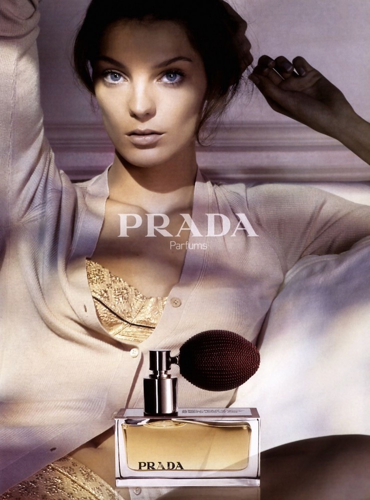 Парфюмерия Prada – где купить по самой выгодной цене, каталог духов от ...